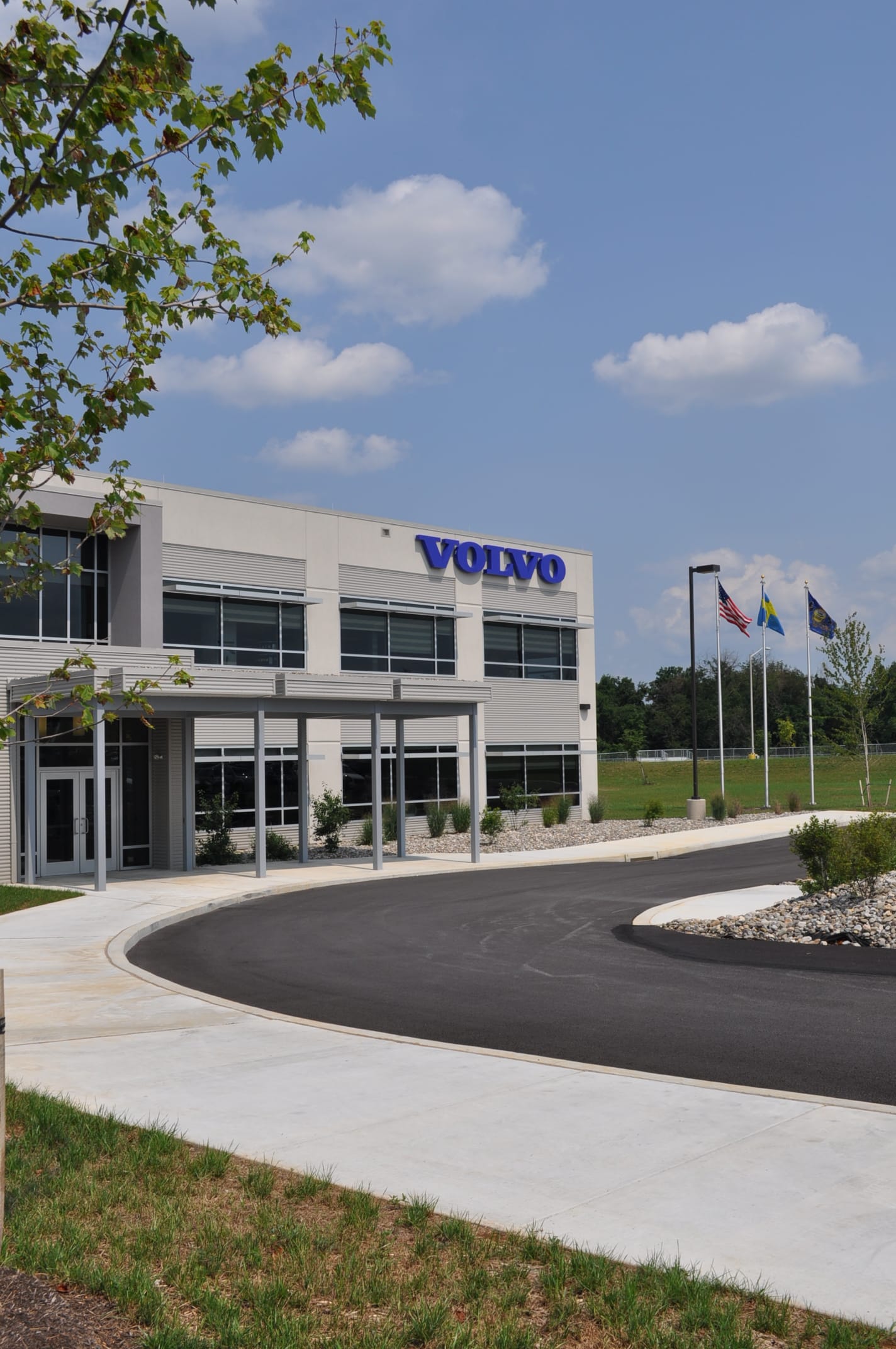 Beside the Point: Volvo Construction Equipment - Cumberland Valley ...