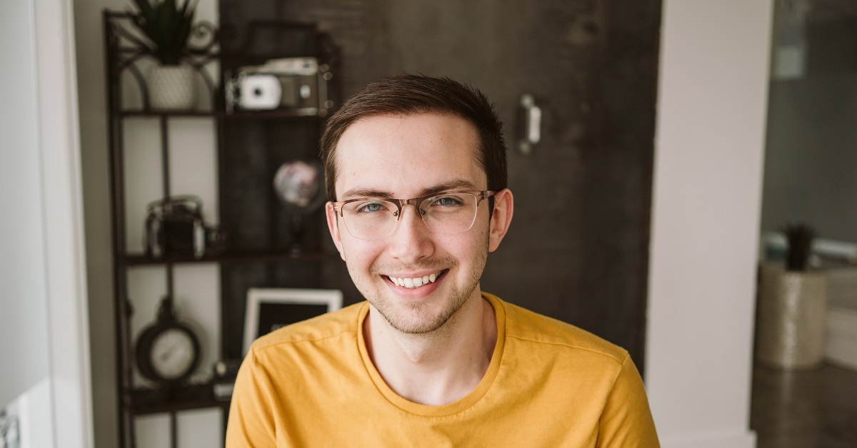 Member Spotlight: Stellar Image Studios Promotes Graphic Designer