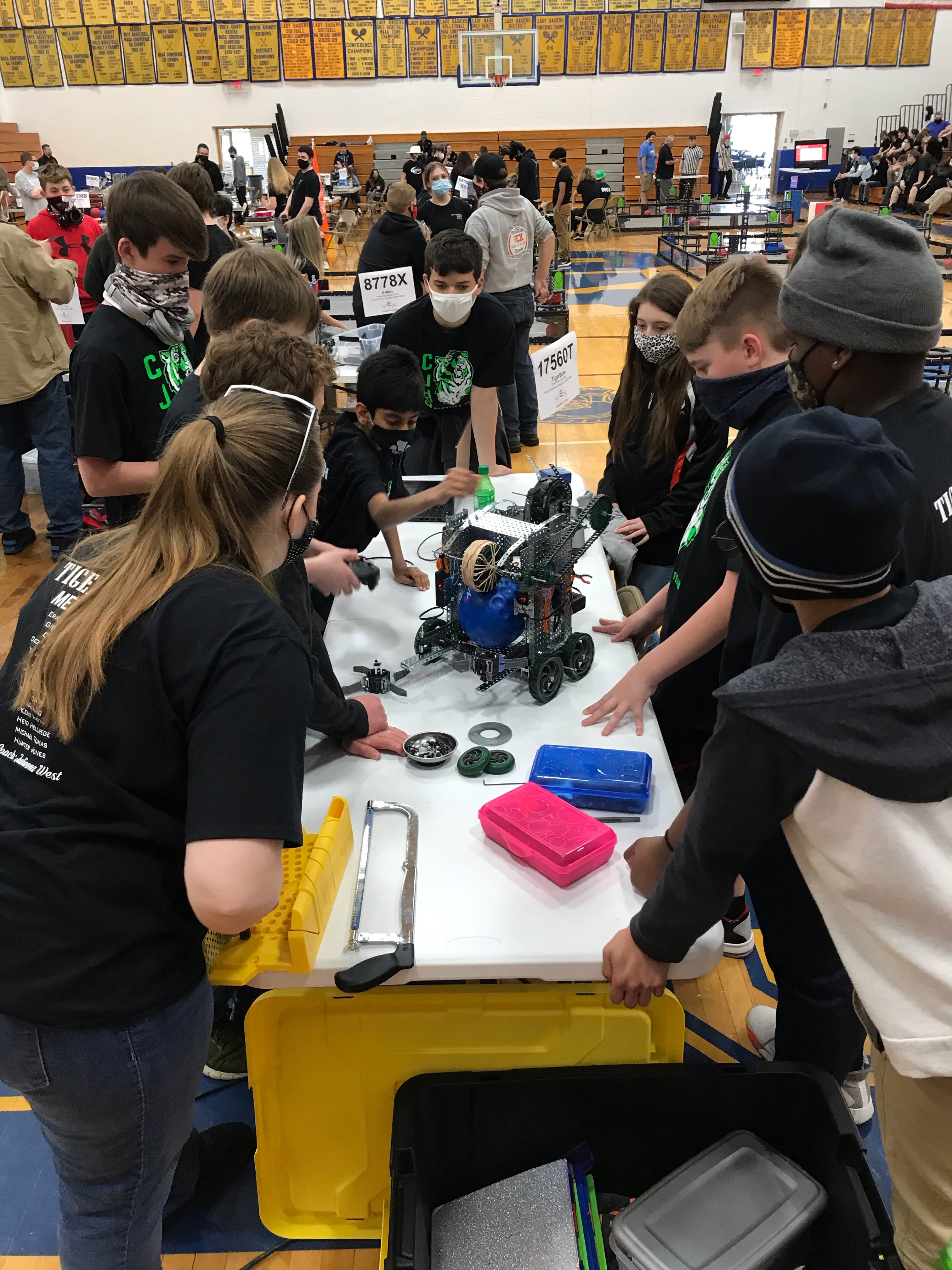 Cape Junior High Robotics Team Set For World Championship - Cape ...