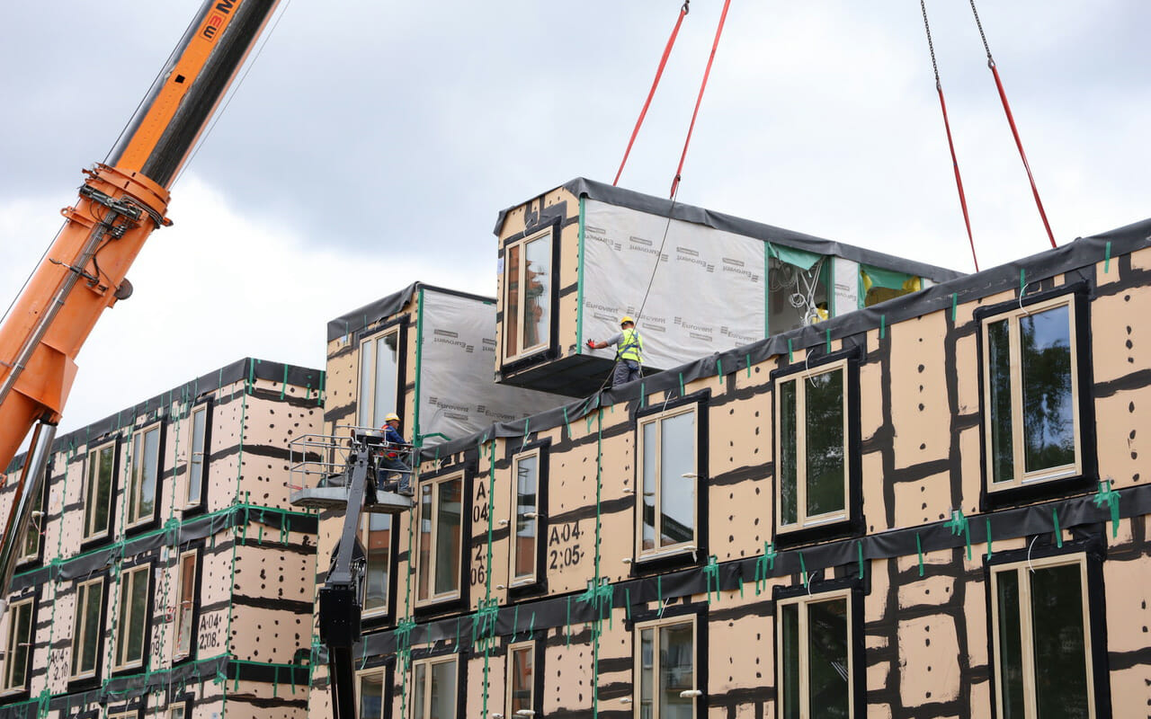 Sustainable and Energy-Efficient Solutions from DMDmodular - Modular ...