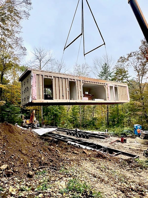 How Issa Nesheiwat Conquered the Great Manufacturer/Design Divide ...