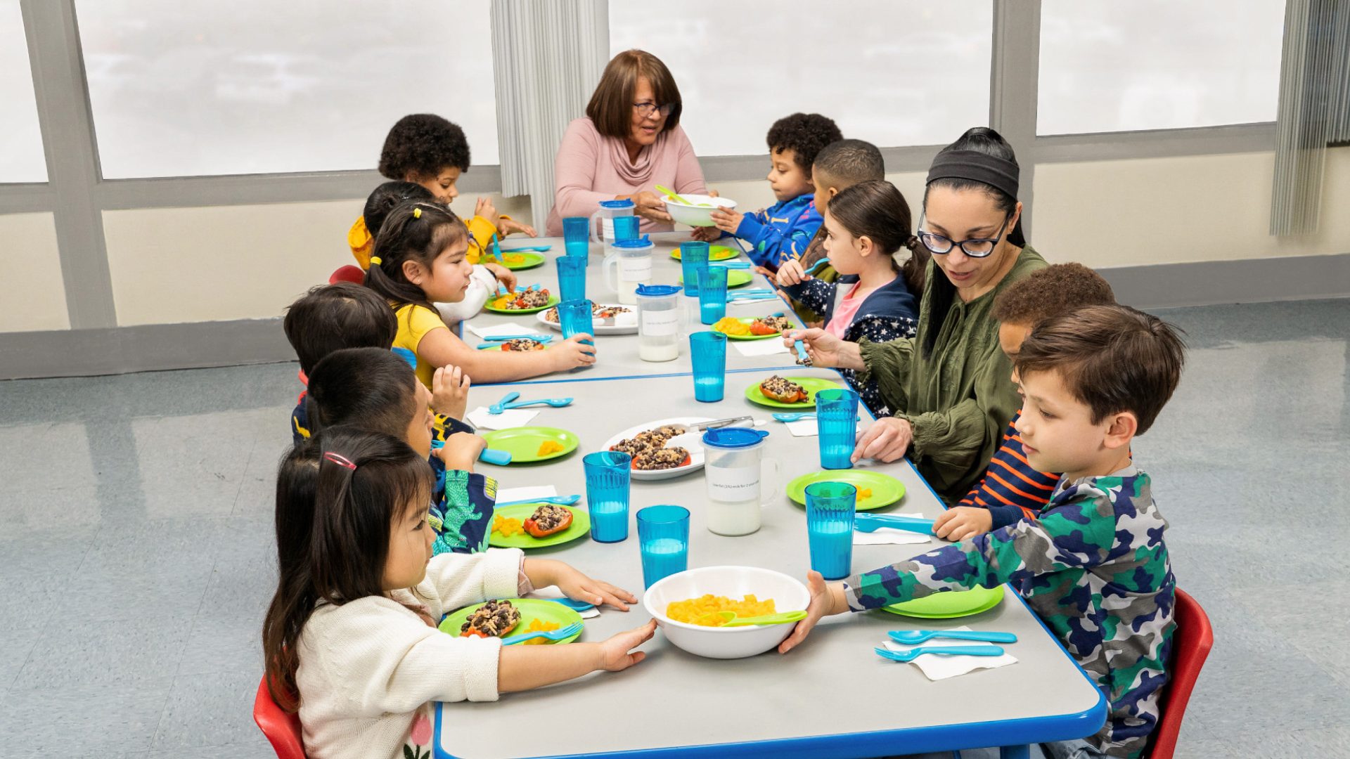 Meal Pattern Minute: Reimbursement for Family Style Dining - National ...