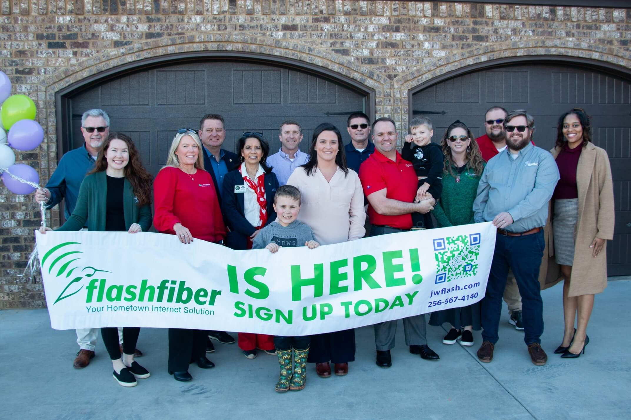 FlashFiber Celebrates 10,000th Customer - Decatur-Morgan County Chamber ...